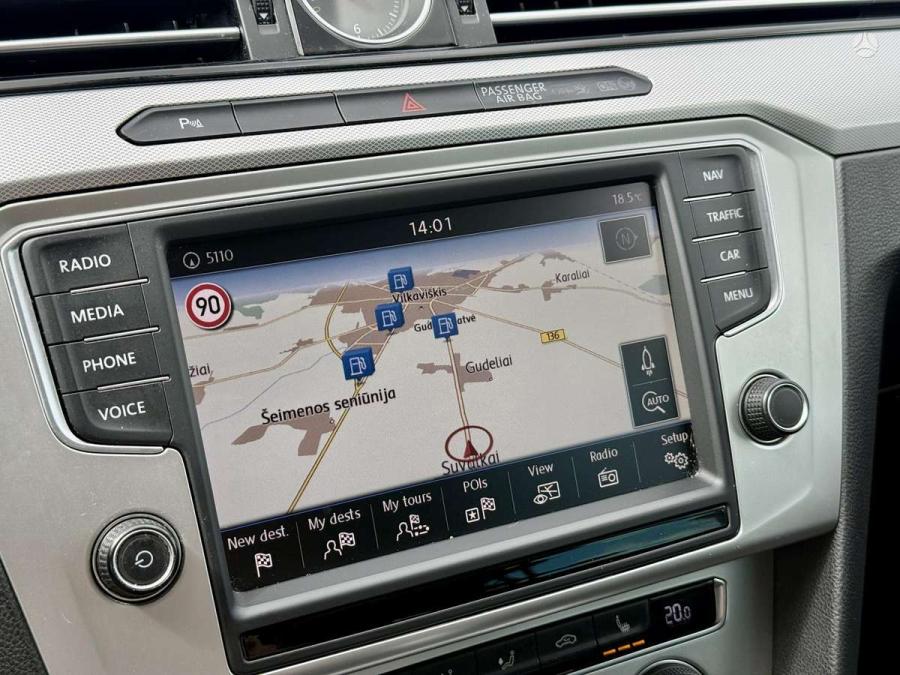 Pelēks Volkswagen Passat 2015 Vilkaviškis, ar dzinēja tilpumu 1.97 L un nobraukumu 309 tūkst. km par 8900 €, foto 14 vietnē AUTOMOTO.COM.LV