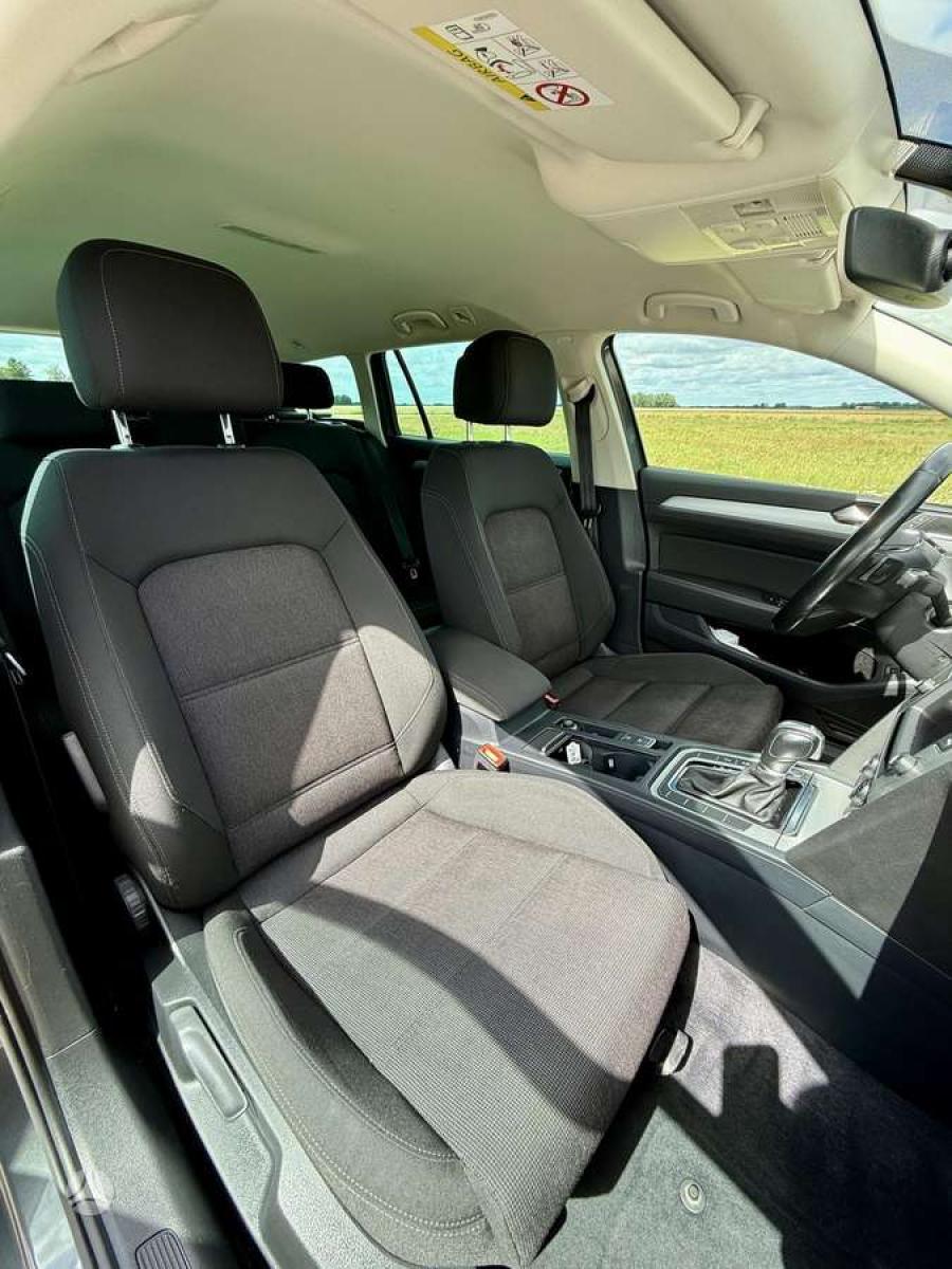 Pelēks Volkswagen Passat 2015 Vilkaviškis, ar dzinēja tilpumu 1.97 L un nobraukumu 309 tūkst. km par 8900 €, foto 19 vietnē AUTOMOTO.COM.LV
