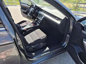 Grey Volkswagen Passat 2015 in Taurage, with an engine capacity of 1.60 L and mileage of 289 thousand km for 7500 €, photo 10 on AUTOMOTO.COM.LV