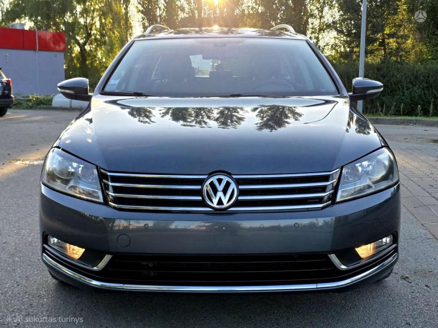 Grey Volkswagen Passat 2015 in Taurage, with an engine capacity of 1.97 L and mileage of 293 thousand km for 6000 €, photo 3 on AUTOMOTO.COM.LV