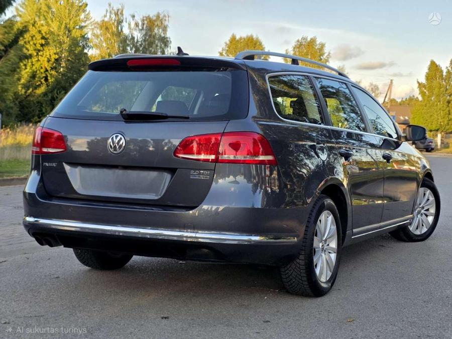 Grey Volkswagen Passat 2015 in Taurage, with an engine capacity of 1.97 L and mileage of 293 thousand km for 6000 €, photo 6 on AUTOMOTO.COM.LV