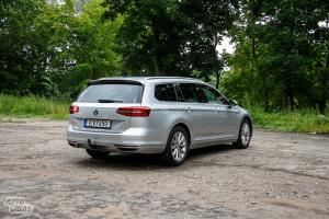 Grey Volkswagen Passat 2015 in Kaunas, with an engine capacity of 1.40 L and mileage of 305 thousand km for 8800 €, photo 5 on AUTOMOTO.COM.LV