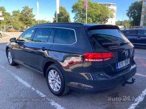 Grey Volkswagen Passat 2015 in Tallinn, with an engine capacity of 2.00 L and mileage of 254 thousand km for 8999 €, photo 8 on AUTOMOTO.COM.LV