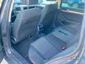 Grey Volkswagen Passat 2015 in Tallinn, with an engine capacity of 2.00 L and mileage of 254 thousand km for 8999 €, photo 14 on AUTOMOTO.COM.LV