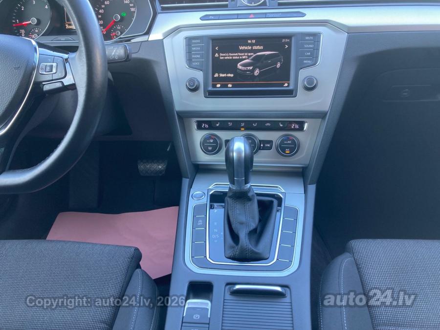 Grey Volkswagen Passat 2015 in Tallinn, with an engine capacity of 2.00 L and mileage of 254 thousand km for 8999 €, photo 17 on AUTOMOTO.COM.LV