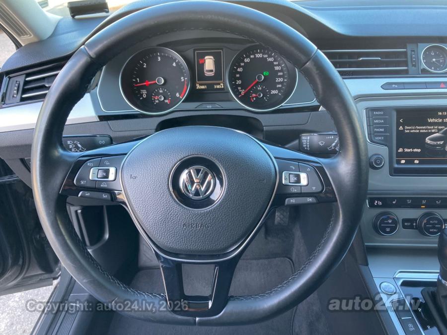 Grey Volkswagen Passat 2015 in Tallinn, with an engine capacity of 2.00 L and mileage of 254 thousand km for 8999 €, photo 18 on AUTOMOTO.COM.LV