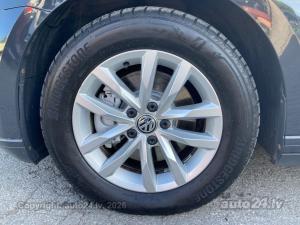 Grey Volkswagen Passat 2015 in Tallinn, with an engine capacity of 2.00 L and mileage of 254 thousand km for 8999 €, photo 20 on AUTOMOTO.COM.LV