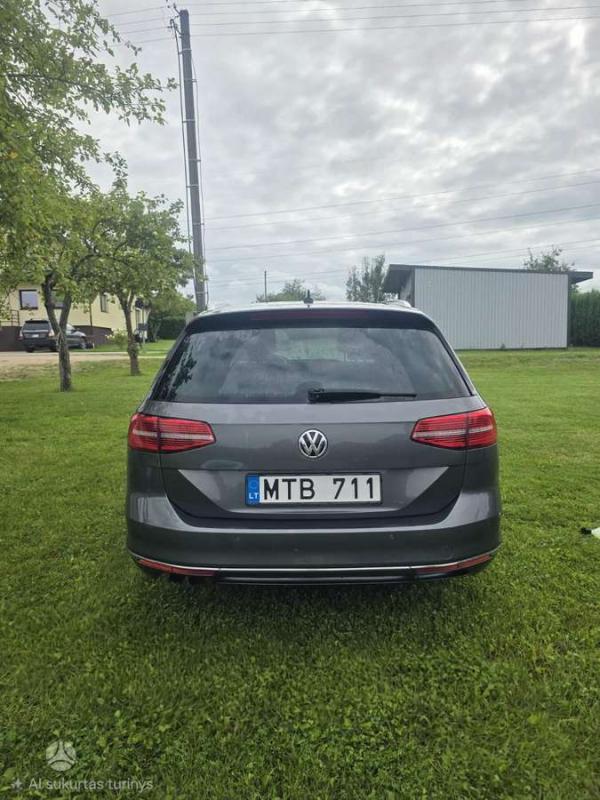 Grey Volkswagen Passat 2015 in Kaisiadorys, with an engine capacity of 1.97 L and mileage of 322 thousand km for 9400 €, photo 3 on AUTOMOTO.COM.LV