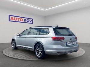 Pelēks Volkswagen Passat 2015 Viļņa, ar dzinēja tilpumu 1.60 L un nobraukumu 234 tūkst. km par 8399 €, foto 4 vietnē AUTOMOTO.COM.LV
