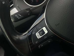 Pelēks Volkswagen Passat 2015 Viļņa, ar dzinēja tilpumu 1.60 L un nobraukumu 234 tūkst. km par 8399 €, foto 18 vietnē AUTOMOTO.COM.LV