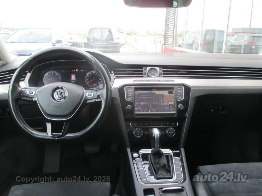 Pelēks Volkswagen Passat 2015 Tartu, ar dzinēja tilpumu 2.00 L un nobraukumu 170 tūkst. km par 9990 €, foto 12 vietnē AUTOMOTO.COM.LV
