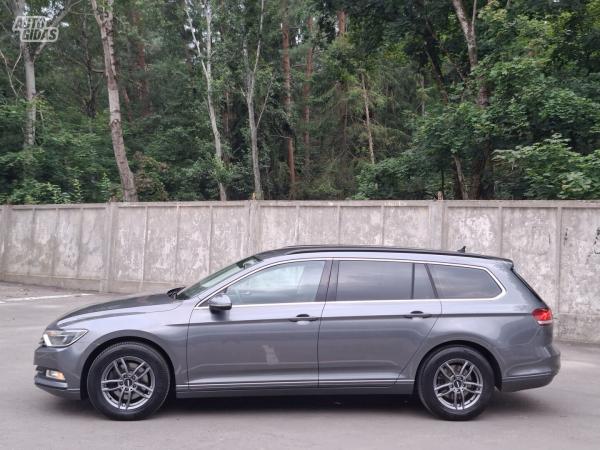 Фольксваген Пассат 2015 в Вильнюс на AUTOMOTO.COM.LV Серый Фольксваген Пассат 2015 в Вильнюс, объемом двигателя 2.00 л и пробегом 242 тыс. км за 8700 €, фото 5 на AUTOMOTO.COM.LV