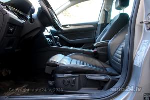 Grey Volkswagen Passat 2015 in Tallinn, with an engine capacity of 2.00 L and mileage of 274 thousand km for 8700 €, photo 12 on AUTOMOTO.COM.LV