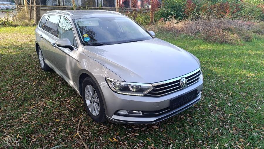 Grey Volkswagen Passat 2015 in Alytus, with an engine capacity of 1.60 L and mileage of 300 thousand km for 6999 €, photo 1 on AUTOMOTO.COM.LV