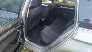 Grey Volkswagen Passat 2015 in Alytus, with an engine capacity of 1.60 L and mileage of 300 thousand km for 6999 €, photo 14 on AUTOMOTO.COM.LV