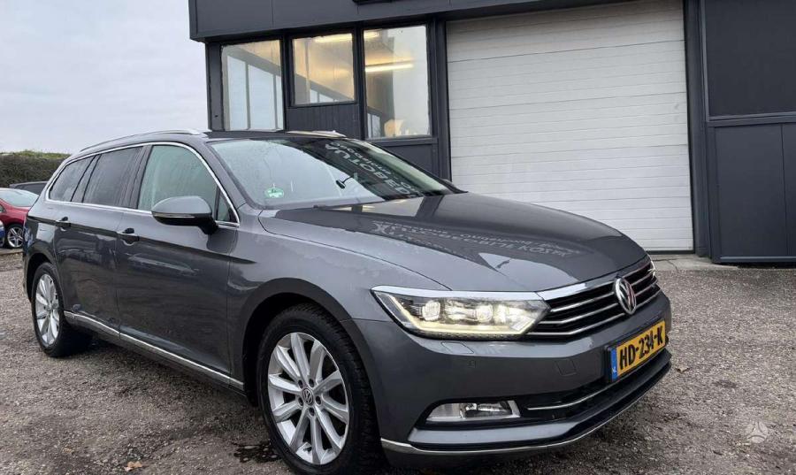 Grey Volkswagen Passat 2016 in Prienai, with an engine capacity of 1.60 L and mileage of 252 thousand km for 8650 €, photo 1 on AUTOMOTO.COM.LV