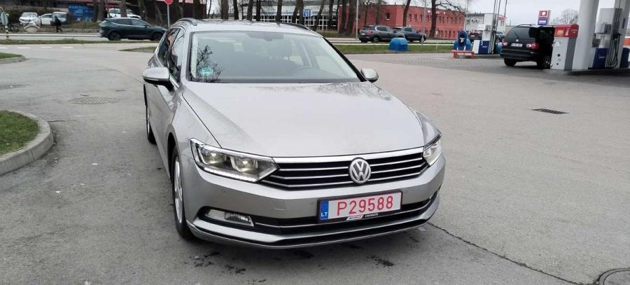 Grey Volkswagen Passat 2016 in Klaipeda, with an engine capacity of 1.97 L and mileage of 211 thousand km for 9350 €, photo 10 on AUTOMOTO.COM.LV