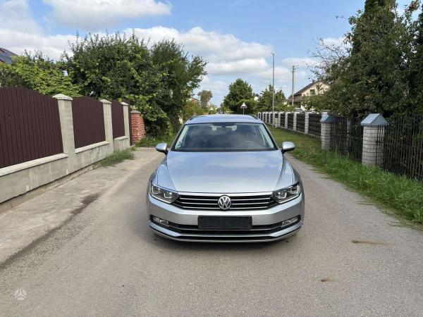 Pelēks Volkswagen Passat 2016 Jurbarkas, ar dzinēja tilpumu 1.97 L un nobraukumu 386 tūkst. km par 8000 €, foto 4 vietnē AUTOMOTO.COM.LV