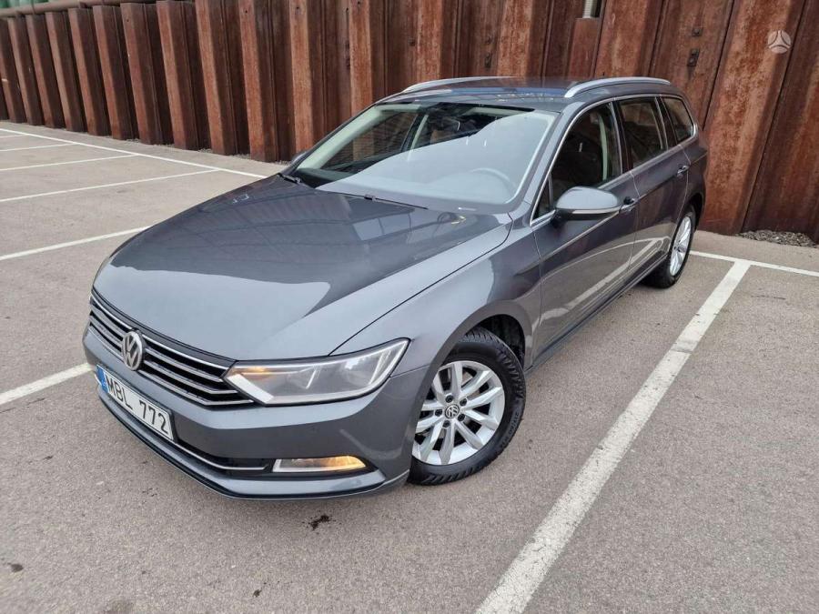 Pelēks Volkswagen Passat 2016 Kauņa, ar dzinēja tilpumu 1.97 L un nobraukumu 341 tūkst. km par 8500 €, foto 1 vietnē AUTOMOTO.COM.LV