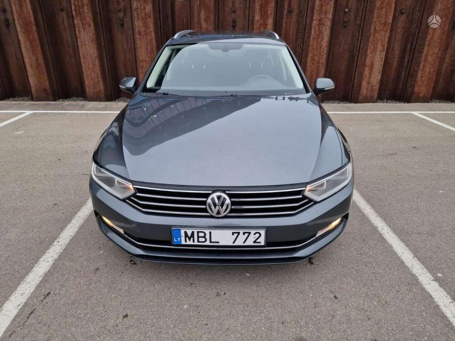 Pelēks Volkswagen Passat 2016 Kauņa, ar dzinēja tilpumu 1.97 L un nobraukumu 341 tūkst. km par 8500 €, foto 3 vietnē AUTOMOTO.COM.LV