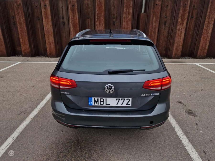 Pelēks Volkswagen Passat 2016 Kauņa, ar dzinēja tilpumu 1.97 L un nobraukumu 341 tūkst. km par 8500 €, foto 21 vietnē AUTOMOTO.COM.LV
