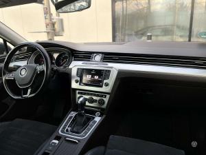 Pelēks Volkswagen Passat 2016 Viļņa, ar dzinēja tilpumu 1.97 L un nobraukumu 341 tūkst. km par 8800 €, foto 12 vietnē AUTOMOTO.COM.LV