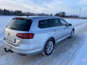 Pelēks Volkswagen Passat 2016 Šauļi, ar dzinēja tilpumu 1.40 L un nobraukumu 251 tūkst. km par 9150 €, foto 3 vietnē AUTOMOTO.COM.LV