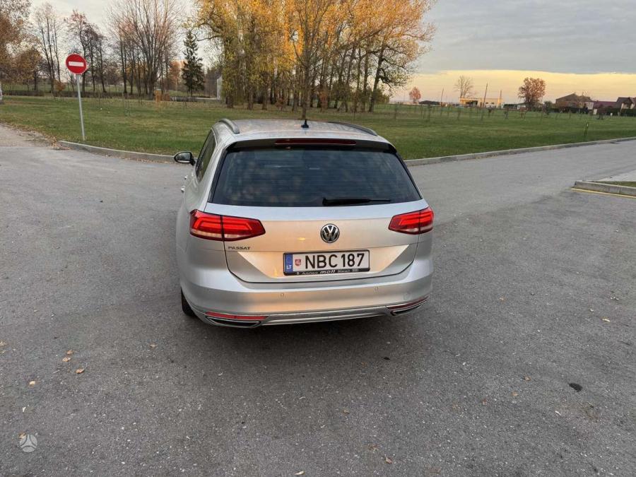 Pelēks Volkswagen Passat 2016 Marijampole, ar dzinēja tilpumu 2.00 L un nobraukumu 272 tūkst. km par 9450 €, foto 5 vietnē AUTOMOTO.COM.LV