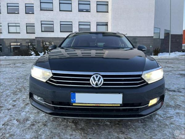 Pelēks Volkswagen Passat 2016 Viļņa, ar dzinēja tilpumu 1.60 L un nobraukumu 295 tūkst. km par 9450 €, foto 2 vietnē AUTOMOTO.COM.LV