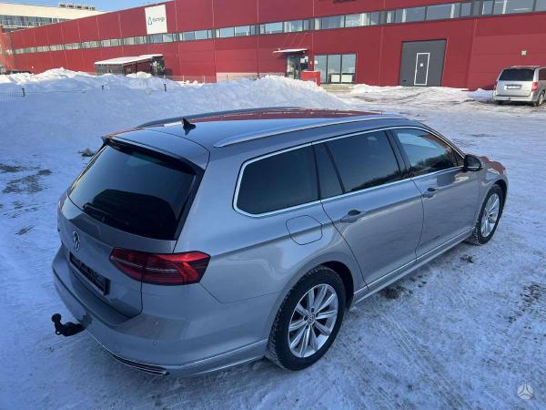 Pelēks Volkswagen Passat 2016 Kauņa, ar dzinēja tilpumu 1.60 L un nobraukumu 290 tūkst. km par 8999 €, foto 10 vietnē AUTOMOTO.COM.LV