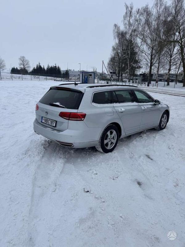 Pelēks Volkswagen Passat 2016 Marijampole, ar dzinēja tilpumu 2.00 L un nobraukumu 272 tūkst. km par 9350 €, foto 4 vietnē AUTOMOTO.COM.LV