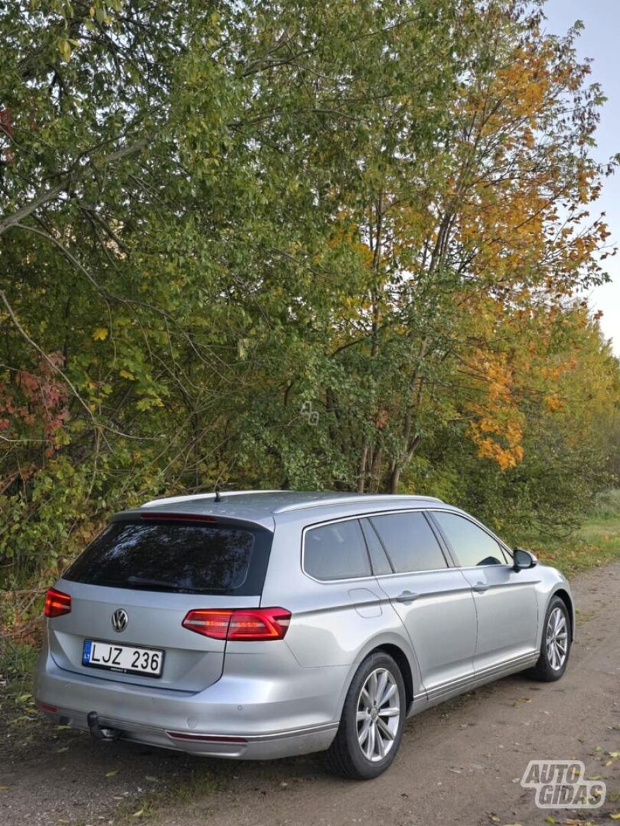 Grey Volkswagen Passat 2016 in Vilnius, with an engine capacity of 1.60 L and mileage of 405 thousand km for 8500 €, photo 5 on AUTOMOTO.COM.LV