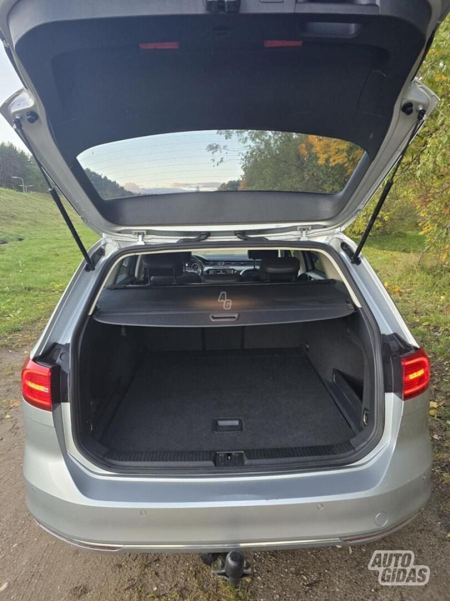 Grey Volkswagen Passat 2016 in Vilnius, with an engine capacity of 1.60 L and mileage of 405 thousand km for 8500 €, photo 15 on AUTOMOTO.COM.LV