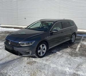 Pelēks Volkswagen Passat 2016 Telšiai, ar dzinēja tilpumu 1.40 L un nobraukumu 121 tūkst. km par 13000 €, foto 3 vietnē AUTOMOTO.COM.LV