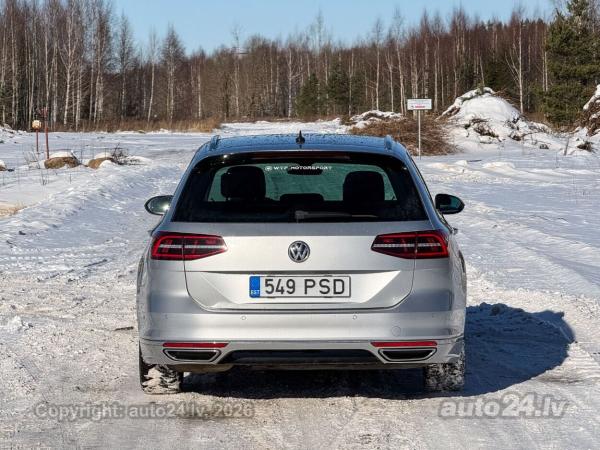 Grey Volkswagen Passat 2016 in Tallinn, with an engine capacity of 2.00 L and mileage of 0 thousand km for 14999 €, photo 4 on AUTOMOTO.COM.LV