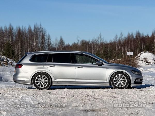 Grey Volkswagen Passat 2016 in Tallinn, with an engine capacity of 2.00 L and mileage of 0 thousand km for 14999 €, photo 5 on AUTOMOTO.COM.LV