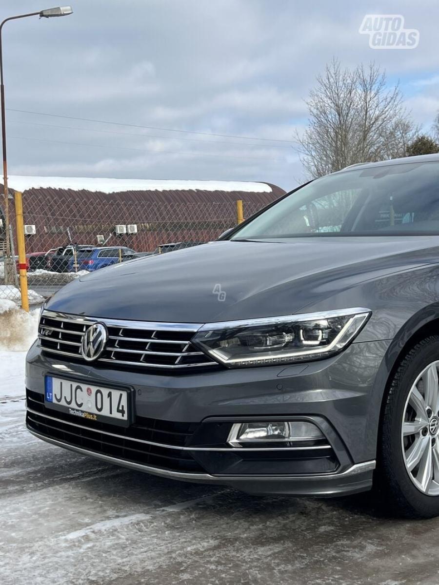 Grey Volkswagen Passat 2016 in Vilnius, with an engine capacity of 2.00 L and mileage of 237 thousand km for 12500 €, photo 2 on AUTOMOTO.COM.LV