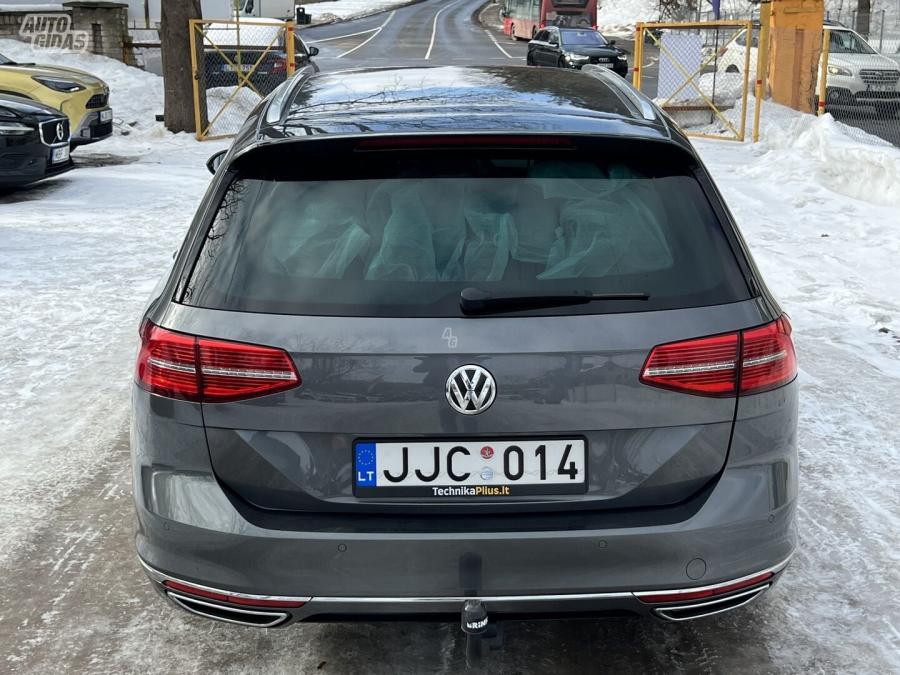 Grey Volkswagen Passat 2016 in Vilnius, with an engine capacity of 2.00 L and mileage of 237 thousand km for 12500 €, photo 4 on AUTOMOTO.COM.LV