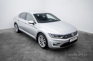 Grey Volkswagen Passat 2016 in Tallinn, with an engine capacity of 1.40 L and mileage of 230 thousand km for 11999 €, photo 3 on AUTOMOTO.COM.LV