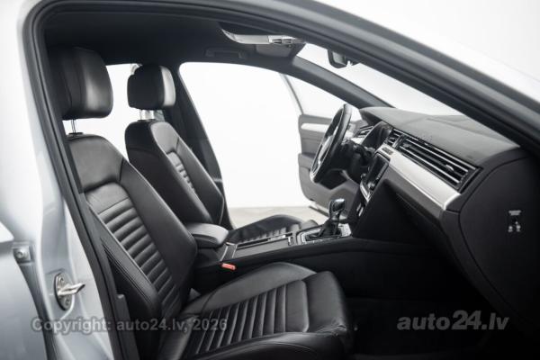 Pelēks Volkswagen Passat 2016 Tallina, ar dzinēja tilpumu 1.40 L un nobraukumu 230 tūkst. km par 11999 €, foto 11 vietnē AUTOMOTO.COM.LV