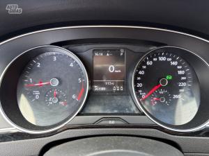Pelēks Volkswagen Passat 2016 Panevēža, ar dzinēja tilpumu 2.00 L un nobraukumu 261 tūkst. km par 8650 €, foto 20 vietnē AUTOMOTO.COM.LV
