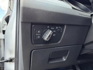 Pelēks Volkswagen Passat 2016 Panevēža, ar dzinēja tilpumu 2.00 L un nobraukumu 261 tūkst. km par 8650 €, foto 28 vietnē AUTOMOTO.COM.LV