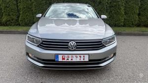 Grey Volkswagen Passat 2016 in Kaunas, with an engine capacity of 1.60 L and mileage of 260 thousand km for 8200 €, photo 8 on AUTOMOTO.COM.LV
