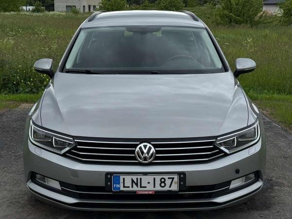 Pelēks Volkswagen Passat 2016 Kuršėnai, ar dzinēja tilpumu 1.60 L un nobraukumu 286 tūkst. km par 7799 €, foto 3 vietnē AUTOMOTO.COM.LV