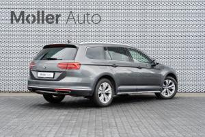 Grey Volkswagen Passat 2016 in Marupe, with an engine capacity of 2.00 L and mileage of 273 thousand km for 12100 €, photo 5 on AUTOMOTO.COM.LV