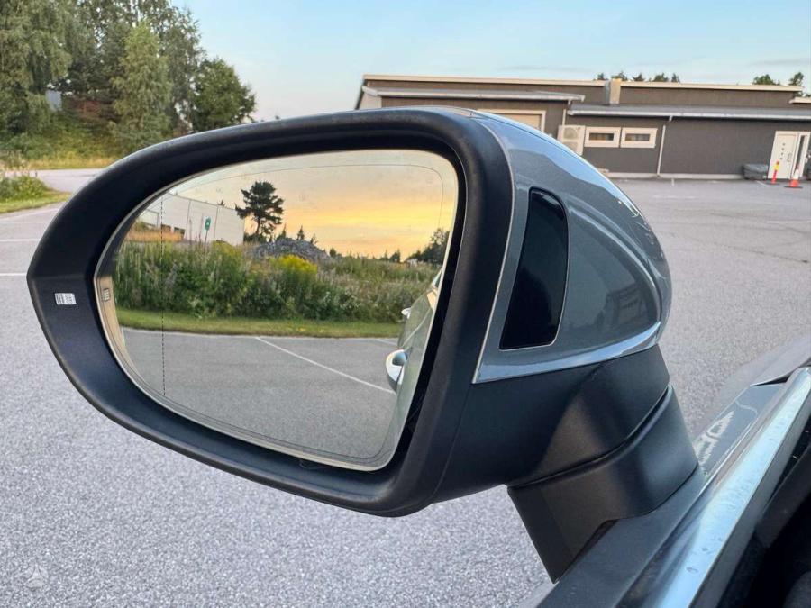Серый Фольксваген Пассат 2016 в Вильнюс, объемом двигателя 1.40 л и пробегом 151 тыс. км за 10950 €, фото 12 на AUTOMOTO.COM.LV