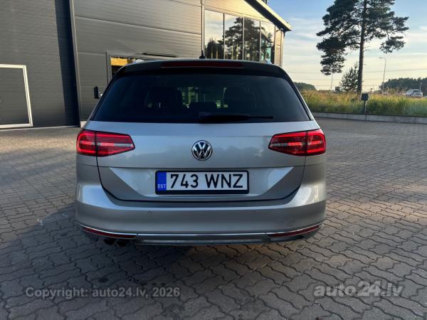 Grey Volkswagen Passat 2016 in Tallinn, with an engine capacity of 2.00 L and mileage of 290 thousand km for 10900 €, photo 6 on AUTOMOTO.COM.LV