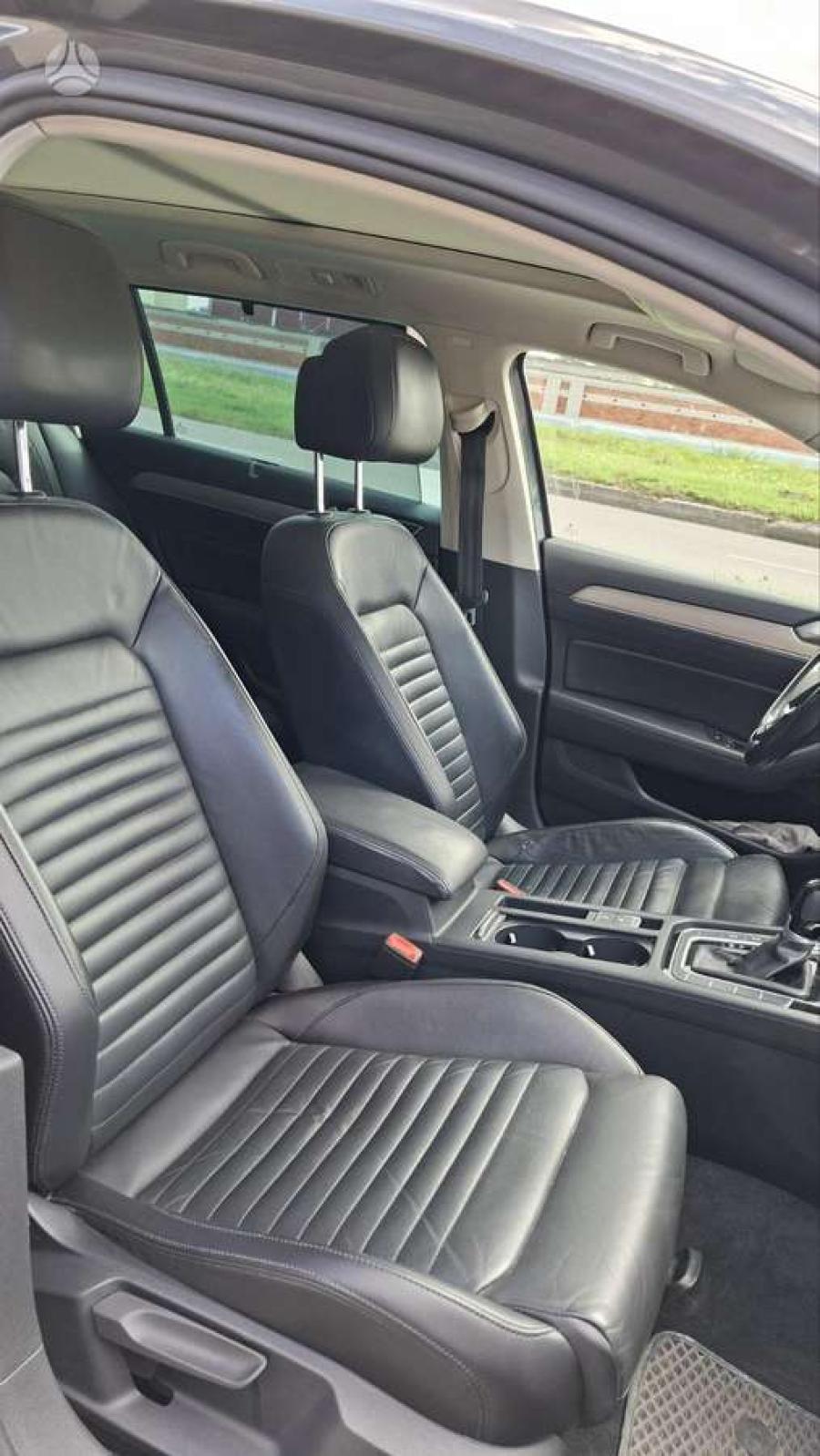 Grey Volkswagen Passat 2016 in Kaunas, with an engine capacity of 1.97 L and mileage of 270 thousand km for 11200 €, photo 5 on AUTOMOTO.COM.LV