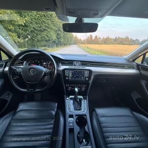 Pelēks Volkswagen Passat 2016 Tallina, ar dzinēja tilpumu 2.00 L un nobraukumu 278 tūkst. km par 12499 €, foto 12 vietnē AUTOMOTO.COM.LV