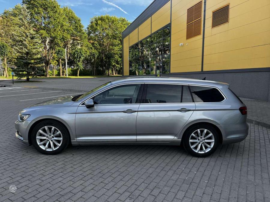 Grey Volkswagen Passat 2016 in Siauliai, with an engine capacity of 1.60 L and mileage of 337 thousand km for 7900 €, photo 3 on AUTOMOTO.COM.LV